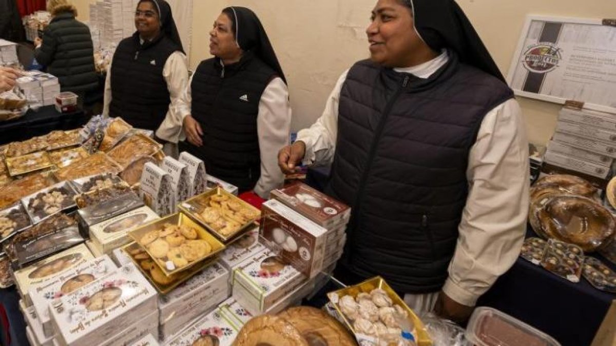 Las monjas de clausura de León hacen caja en Navidad